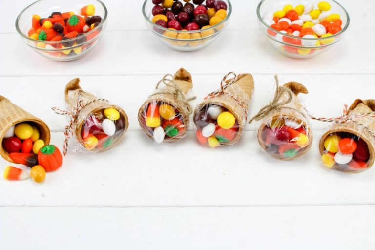 Cornucopia Treats for Kids on Thanksgiving