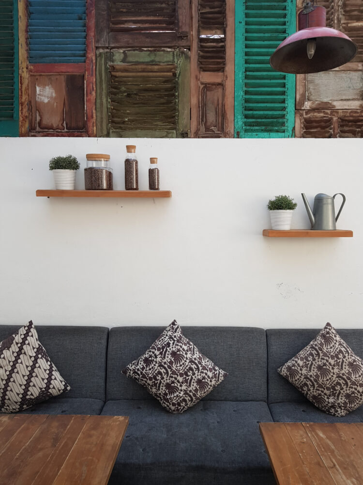 6 Important Interior Design Styles You Need To Know About - Kellys ...