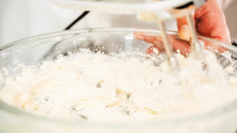 Basic Cream Cheese Icing Recipe