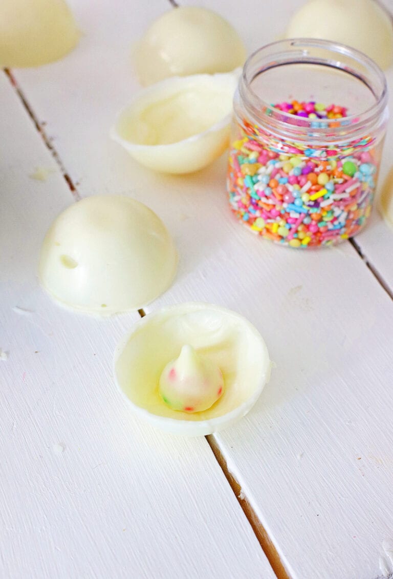 Sugar Cookie Hot Cocoa Bombs Recipe