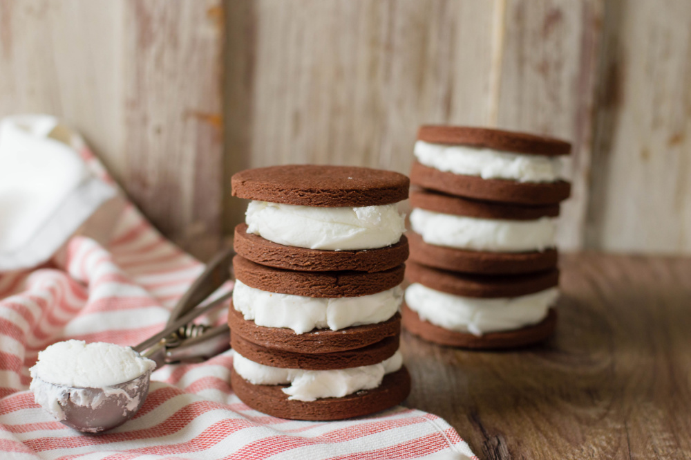 Cookie Ice Cream Sandwiches-Cool Down With This Delicious Recipe