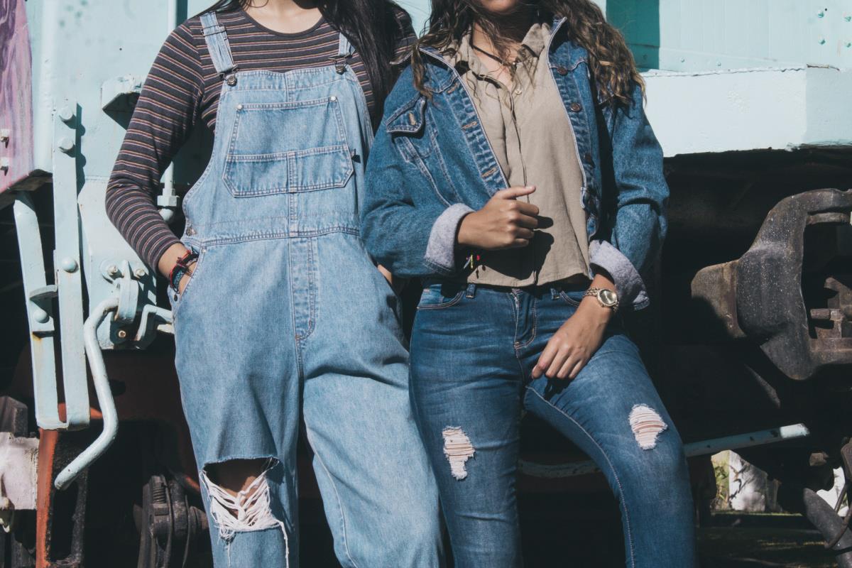 How To Look Extra Fabulous Using Your Everyday Denim Jeans In 3 Easy Steps