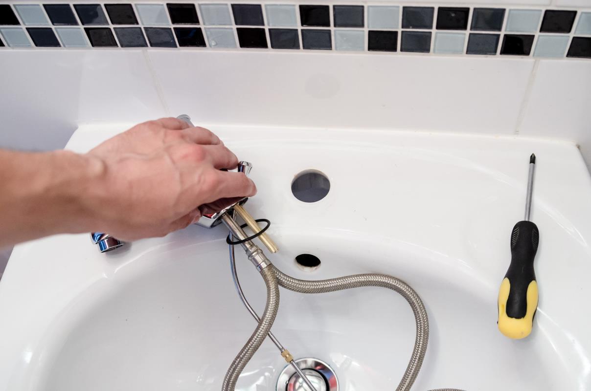 What Are The Skills Needed To Become A Successful Plumber?