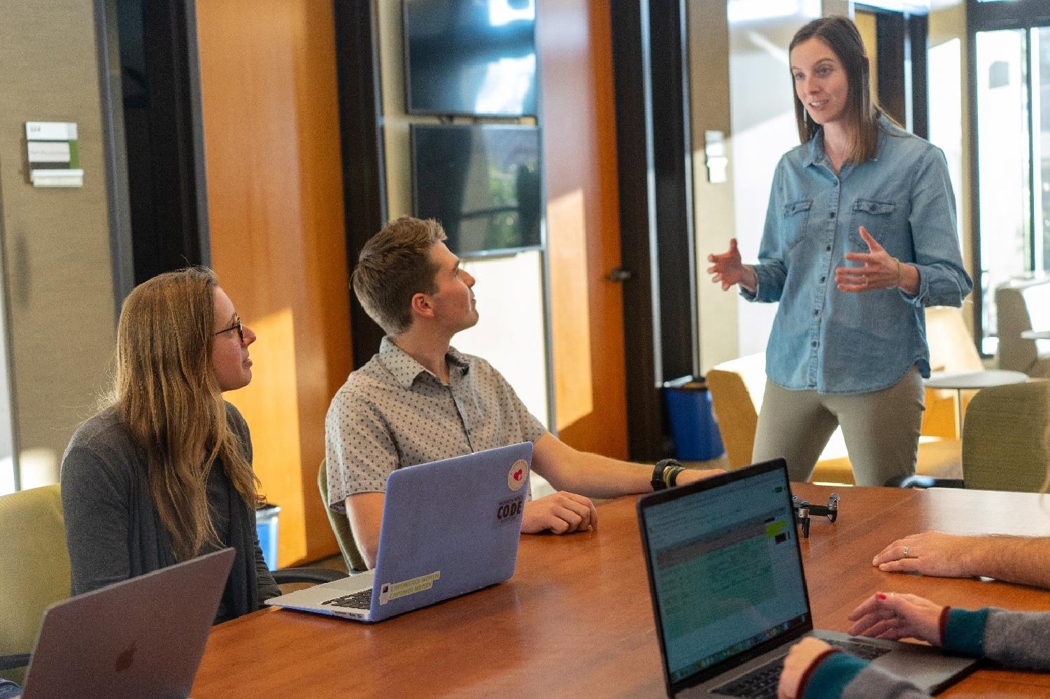 Three Holistic Ways To Improve Employee Performance Development