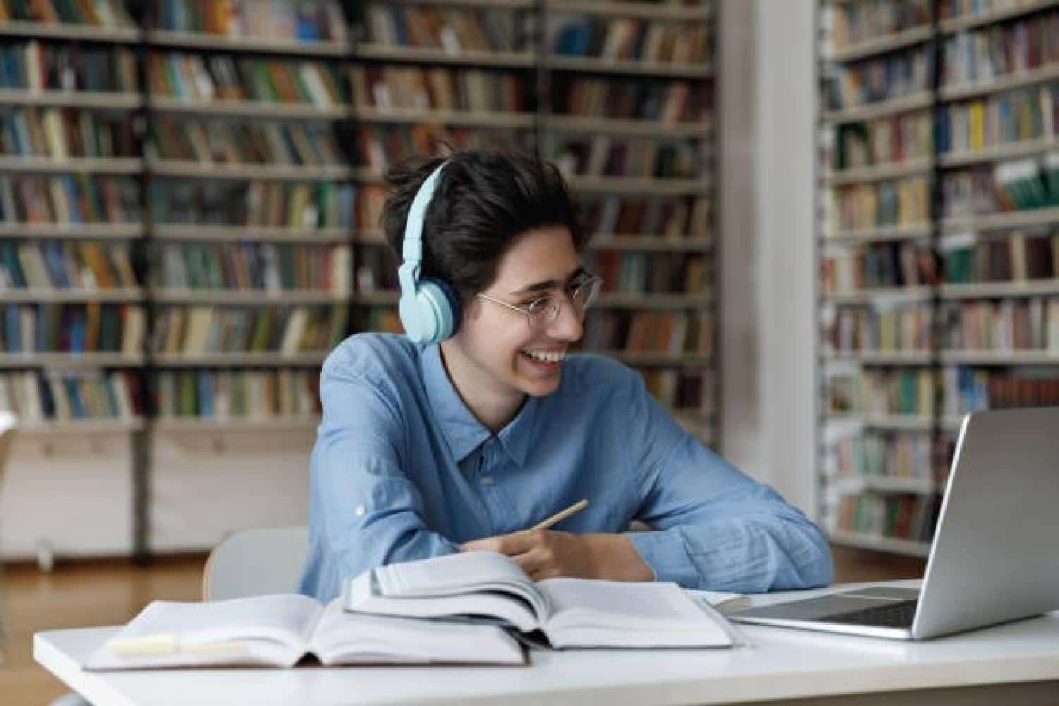 8 Steps To Write An A-Worthy Essay, Use These Tips