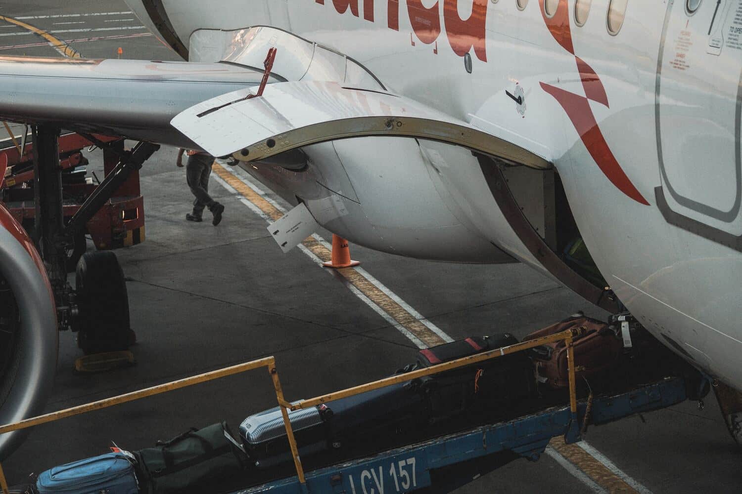 Why Steel Storage Units Are The Best Choice For Heavy-Duty Aircraft Storage