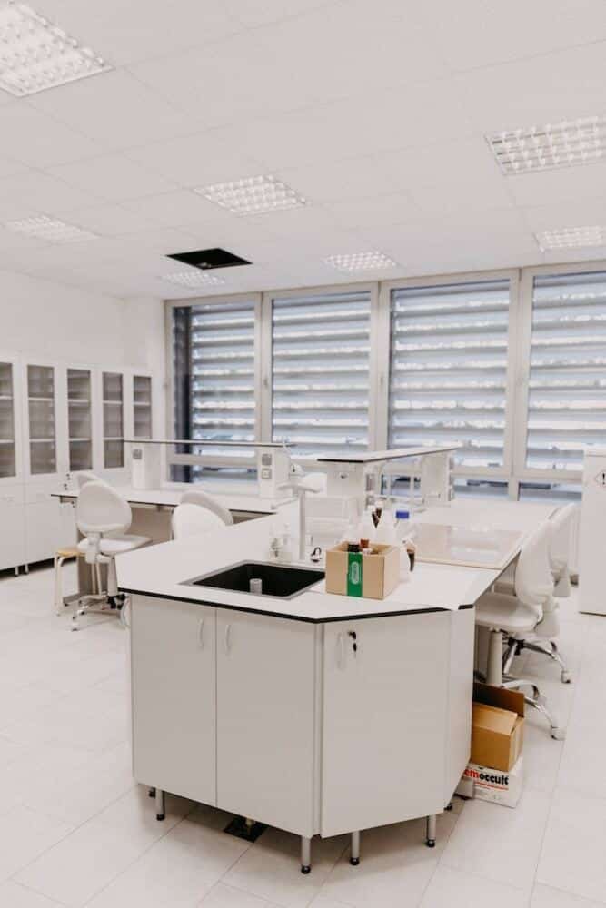 Invest In The Proper Lab Setup Keeping In Mind The Latest Technology ...