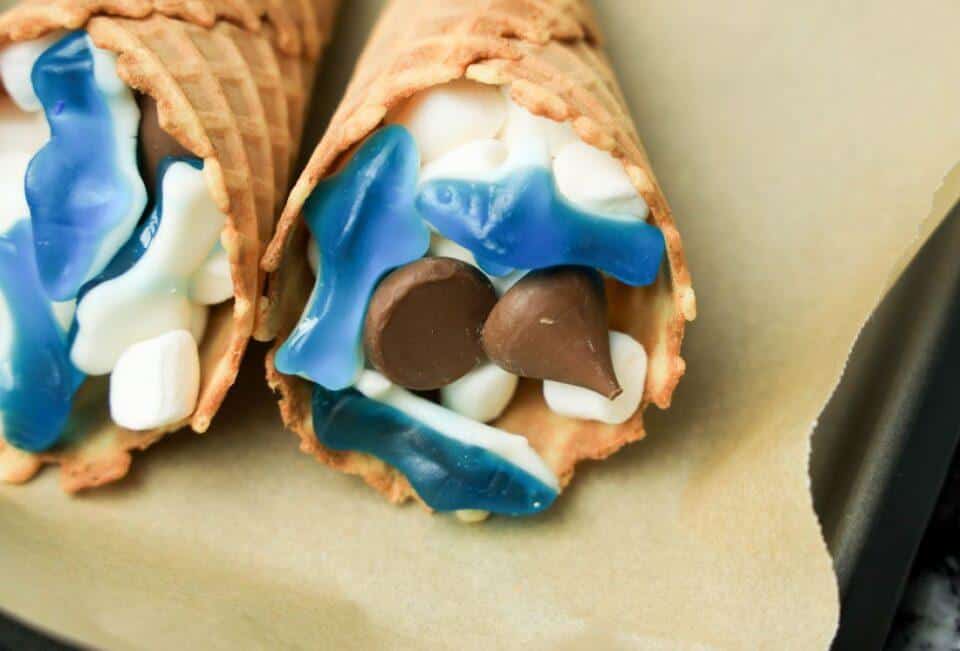 3 Easy Steps to Make Shark Campfire Cones