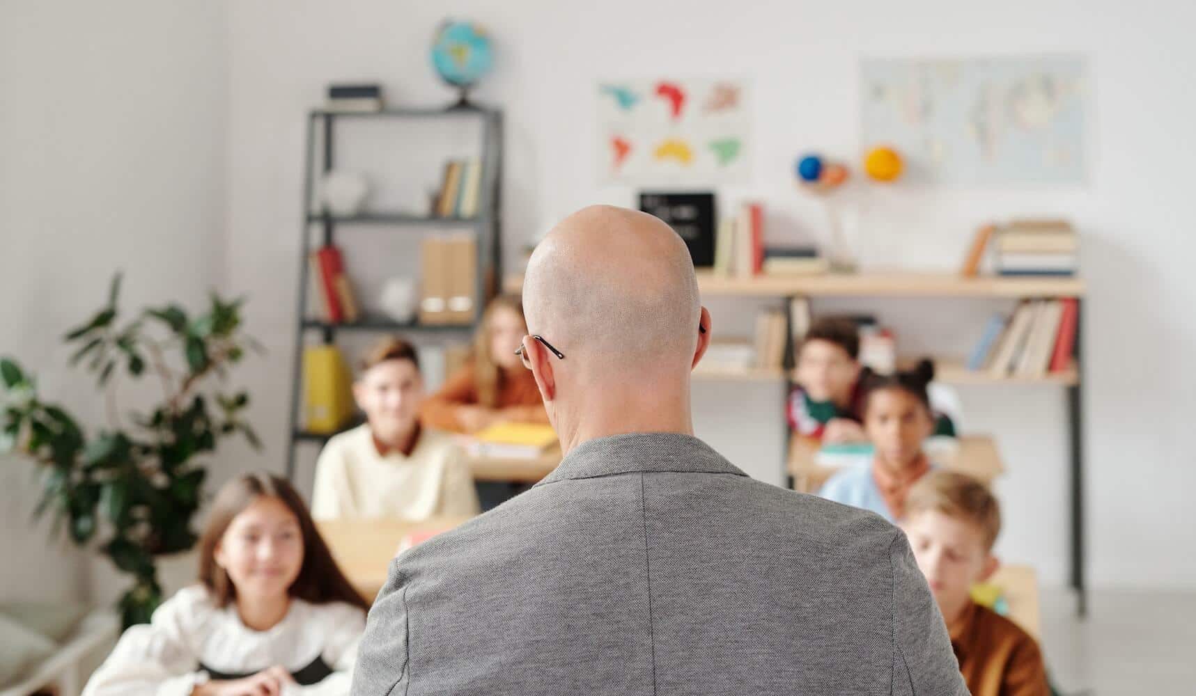 4 Jobs That Focus On Helping Others