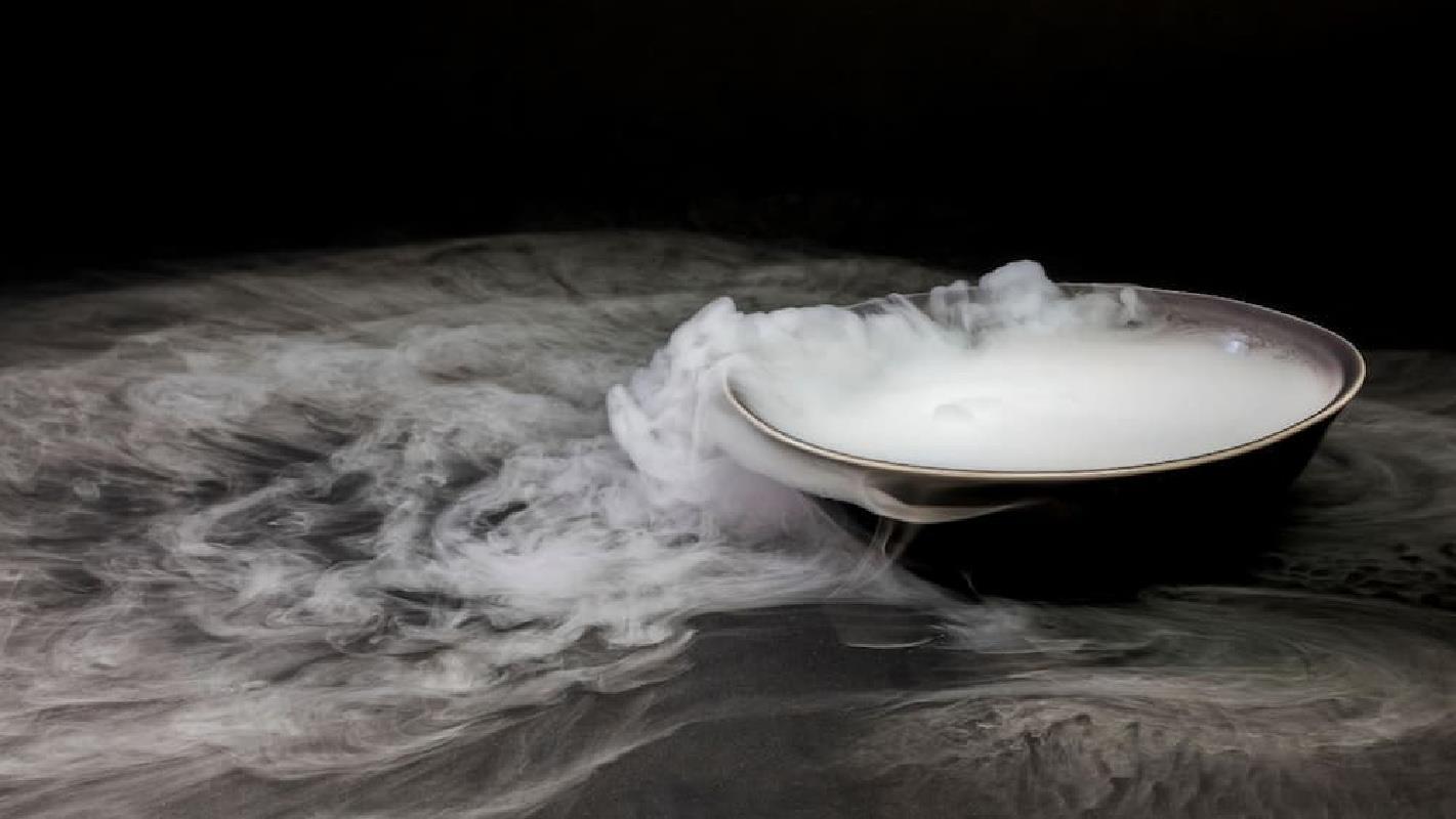 Exploring The Magic Of Dry Ice: Fun And Safe Activities For Families
