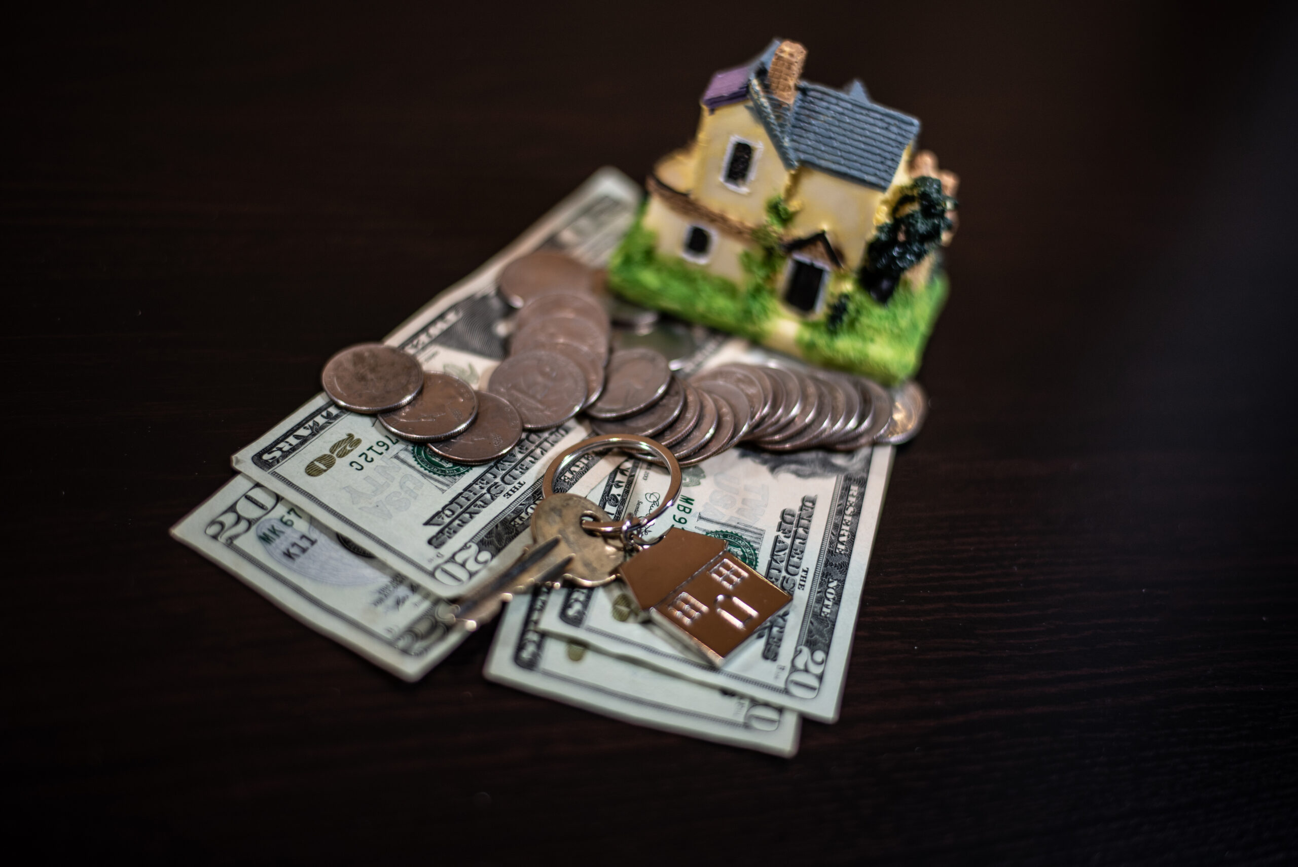 8 Debts That You Should Pay Off Immediately to Avoid Legal Trouble