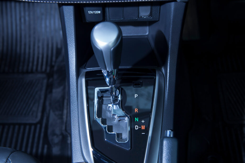 8 Signs of Transmission Trouble and How to Identify Them