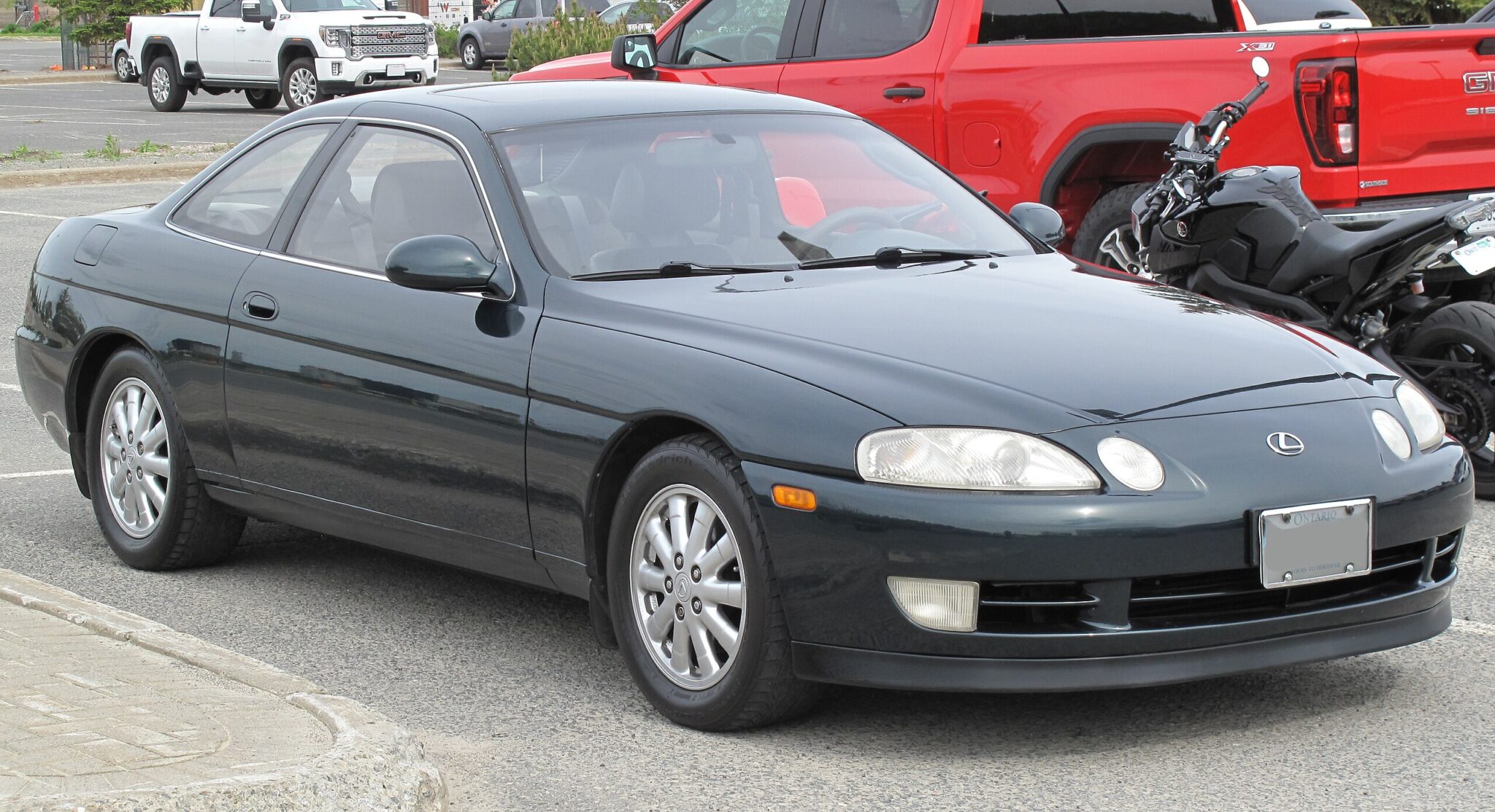 10 Iconic Japanese Cars From the '90s That Every Enthusiast Should Know