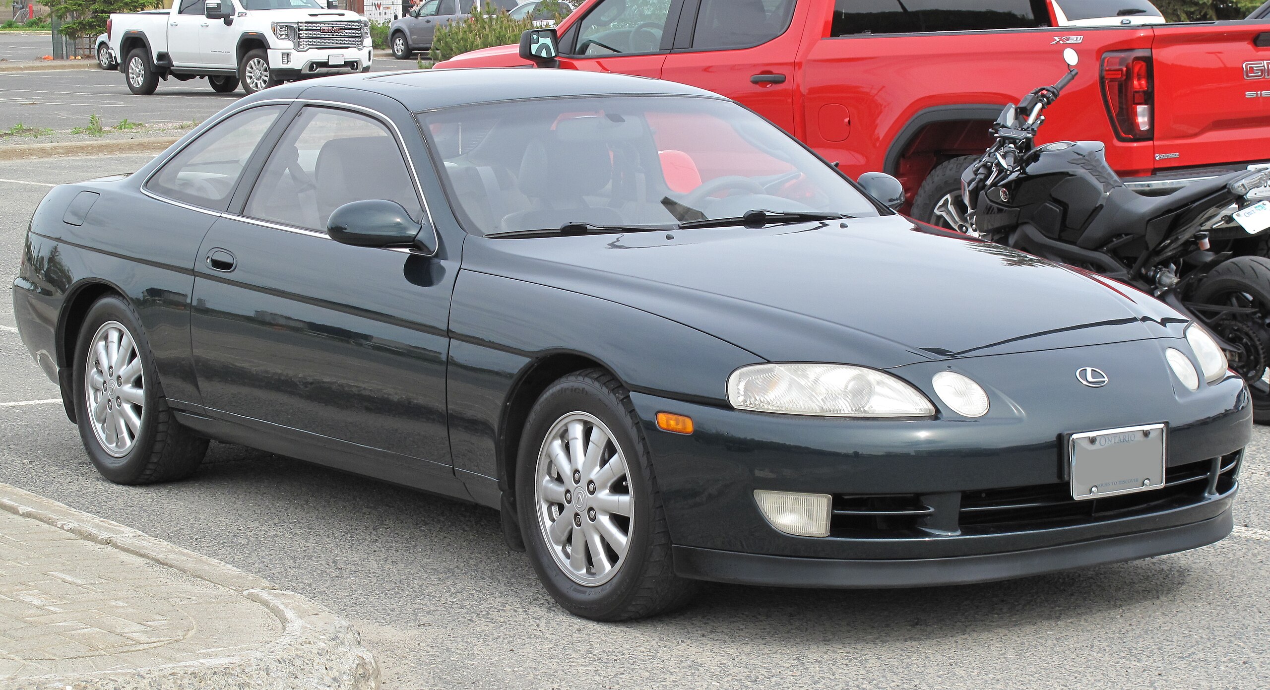 10 Iconic Japanese Cars From the '90s That Every Enthusiast Should Know
