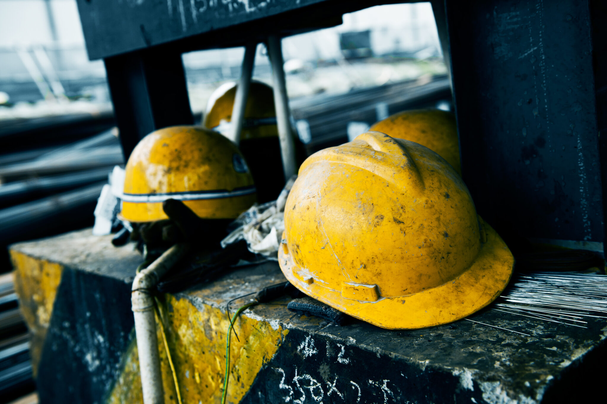 8 Quality Jobs With Great Pay That Most People Would Refuse to Do
