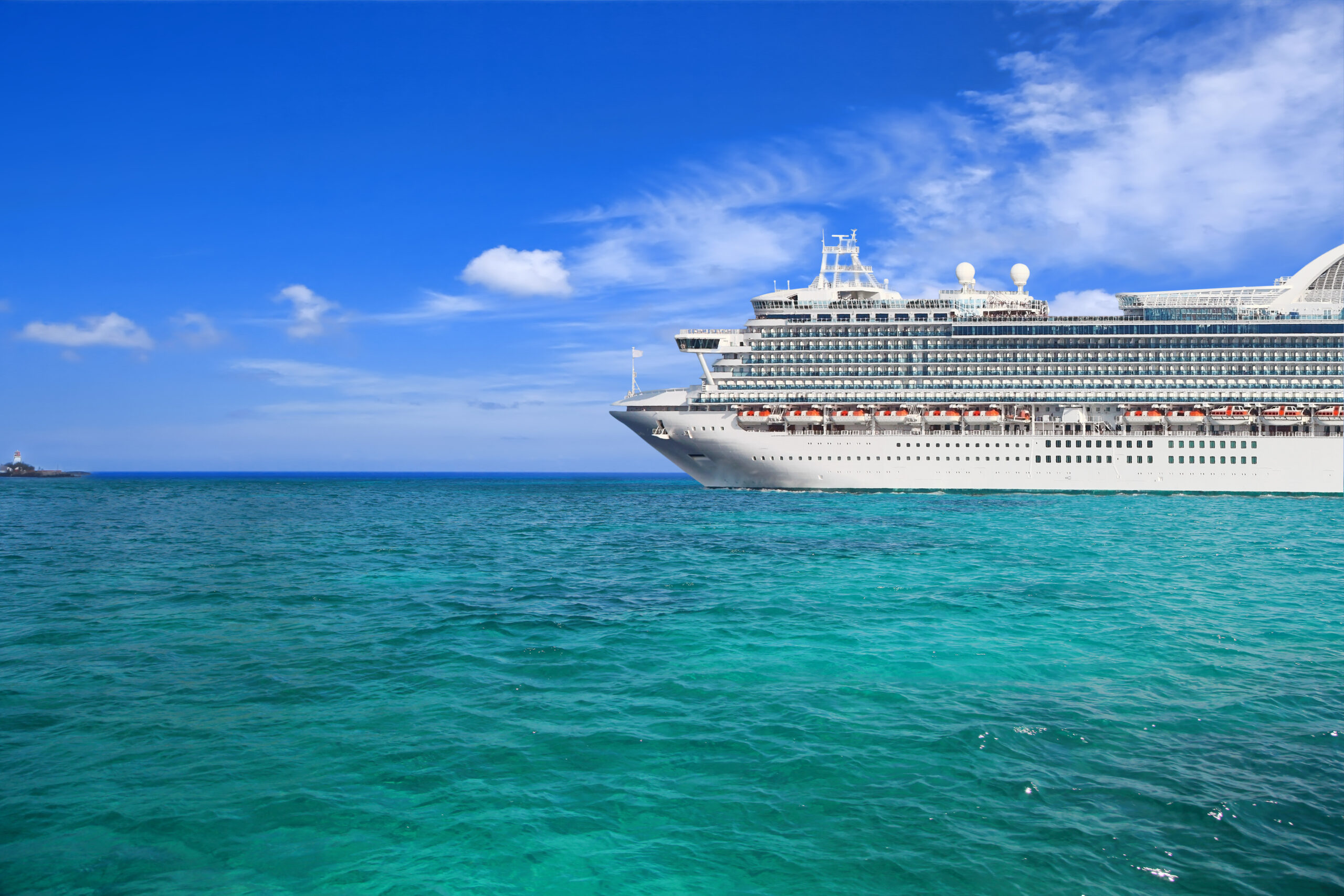 Sailing Into Savings: Why Cruise Ships Are Becoming the Ultimate Hotel ...
