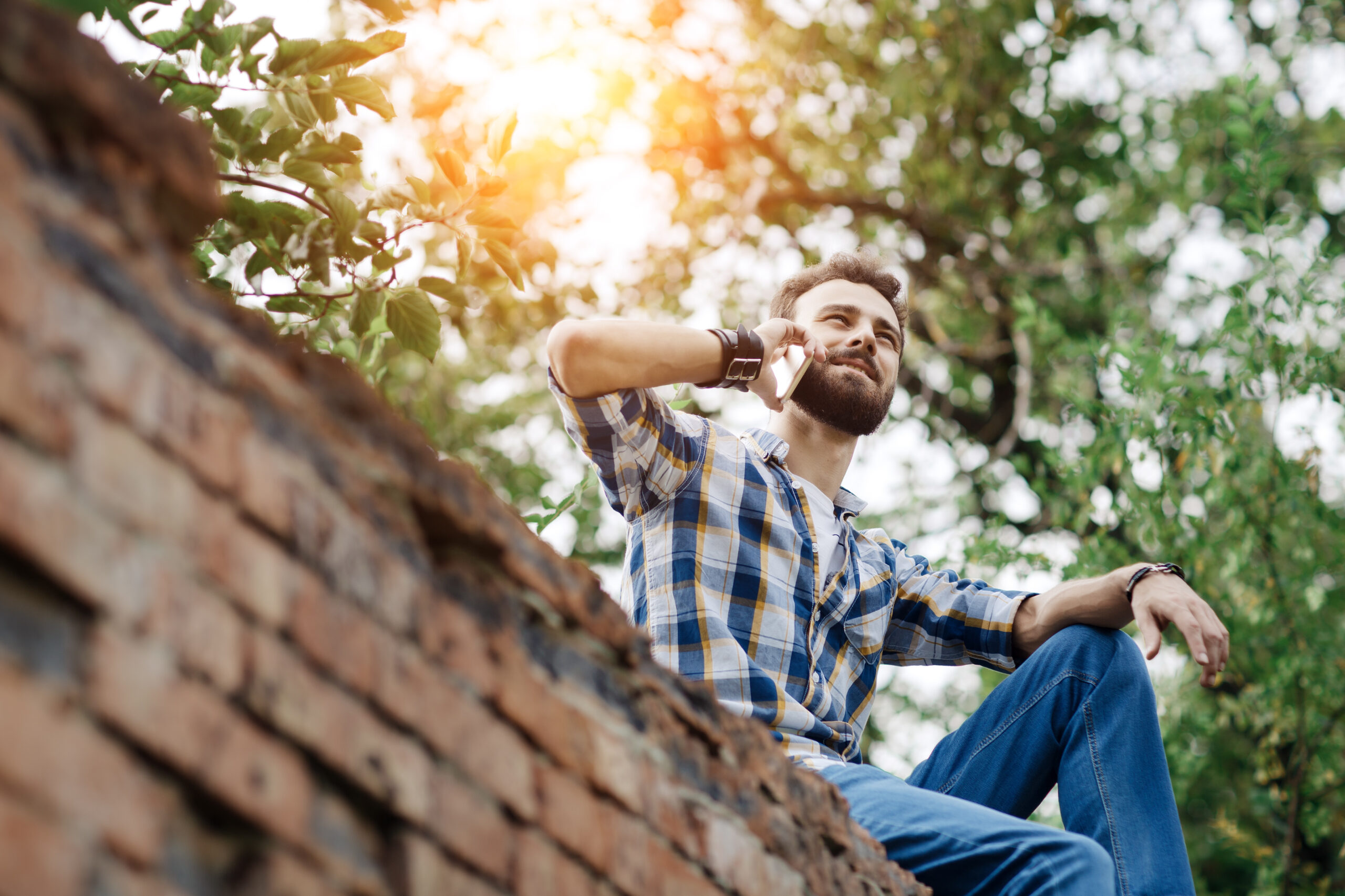 8 Types of Neighbors You Should Steer Clear Of