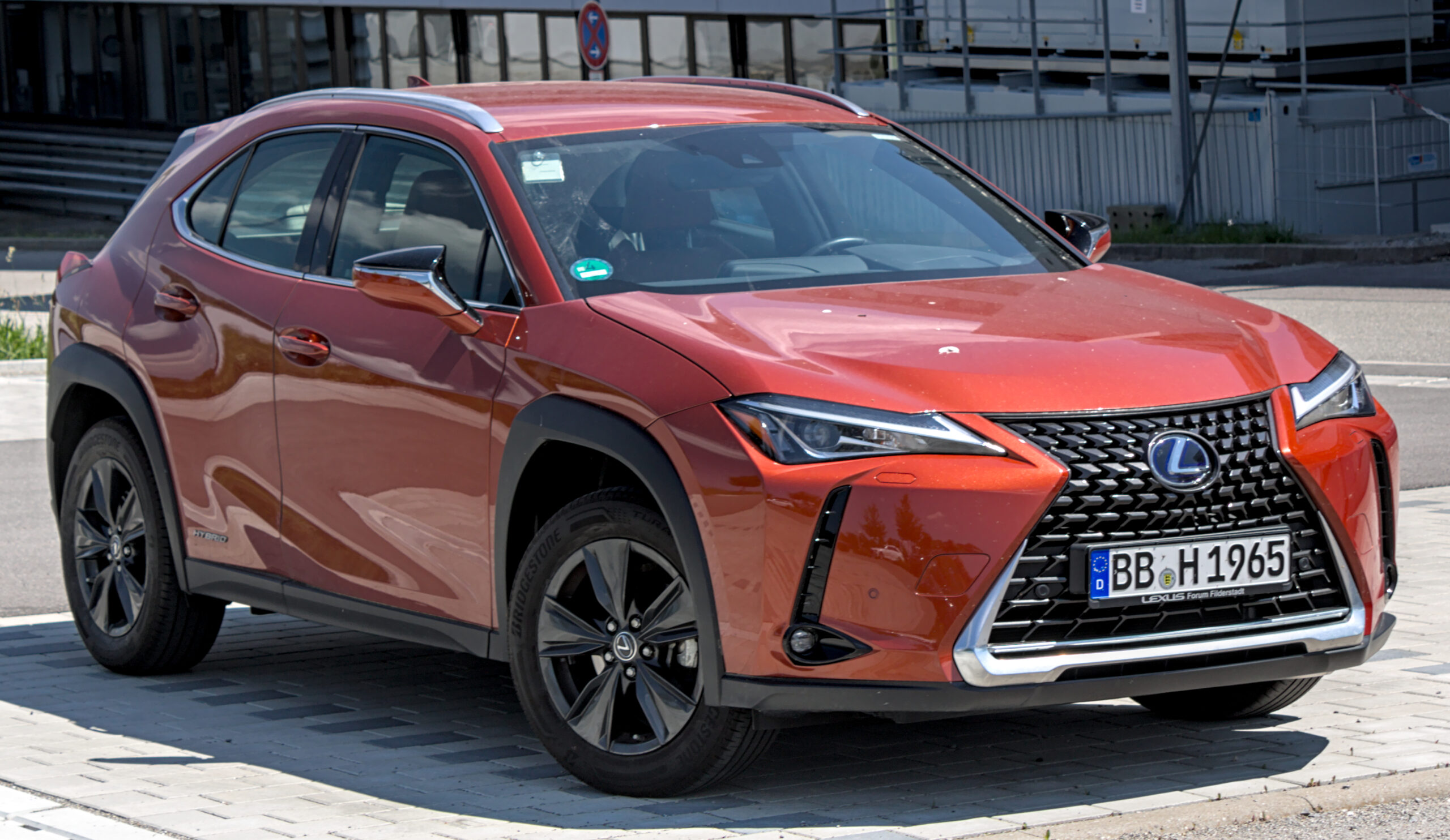 10 Hybrid Cars That Are Perfect for City Driving