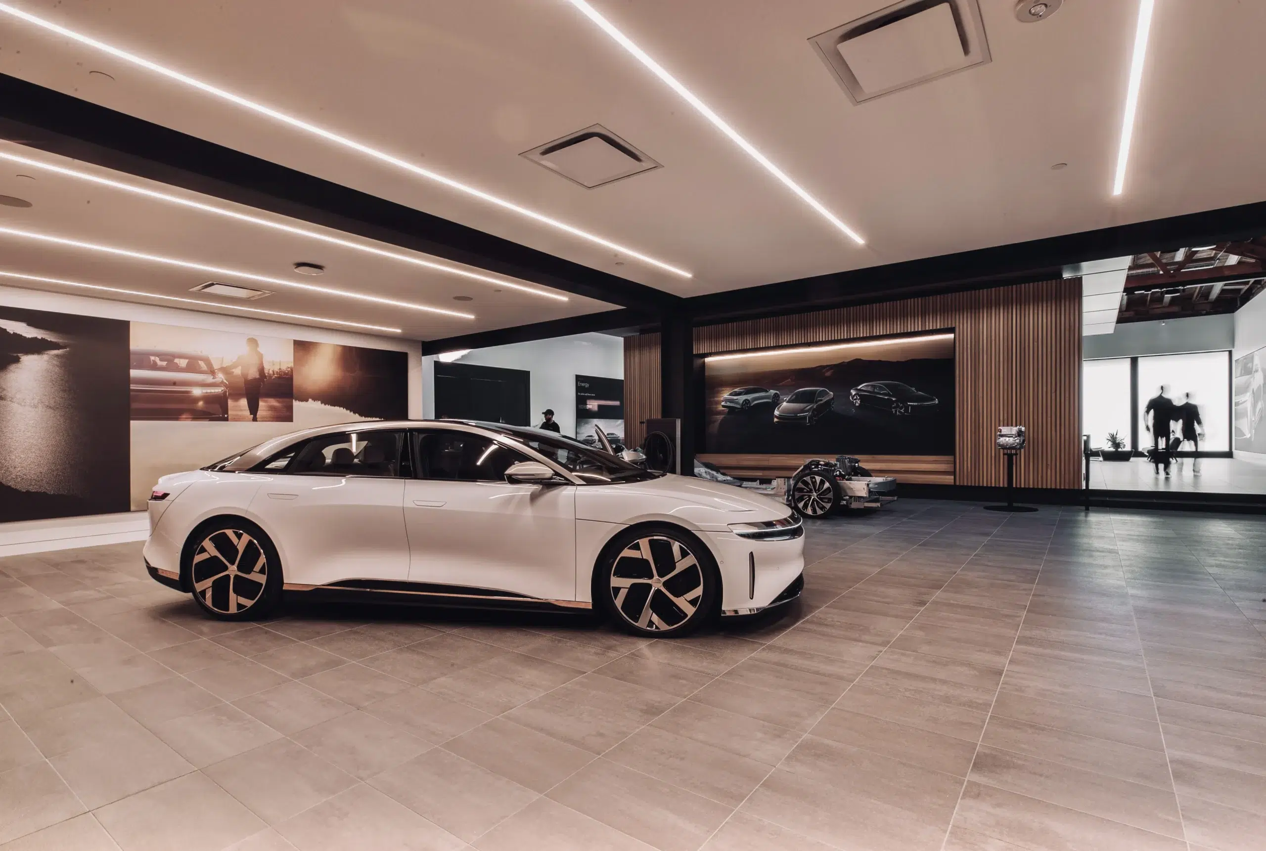 6 Electric Cars That Are Converting Even the Most Die-Hard Gas Lovers