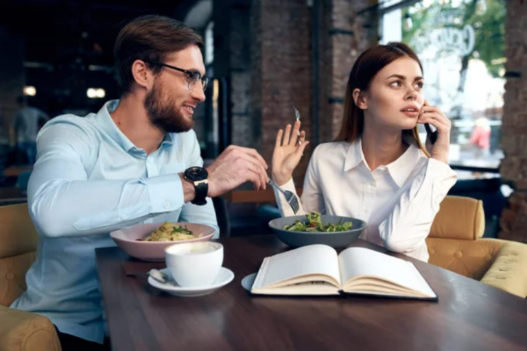 20 Subtle Signs Someone Is Just Not That Into You - Kellys Thoughts On ...