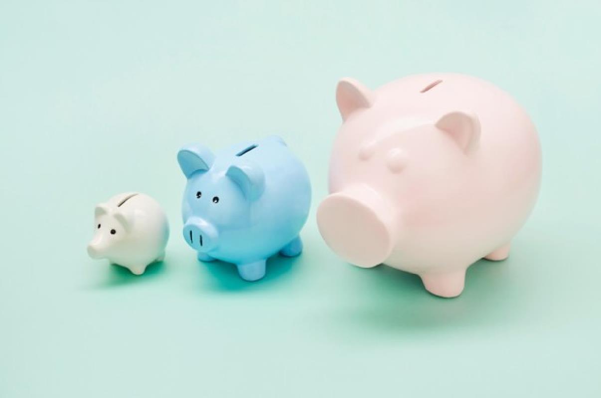 Money Lessons That Grow With Them: Teaching Finance At Every Age